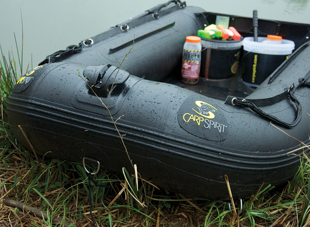 CS - Black Boat general – Carp Spirit